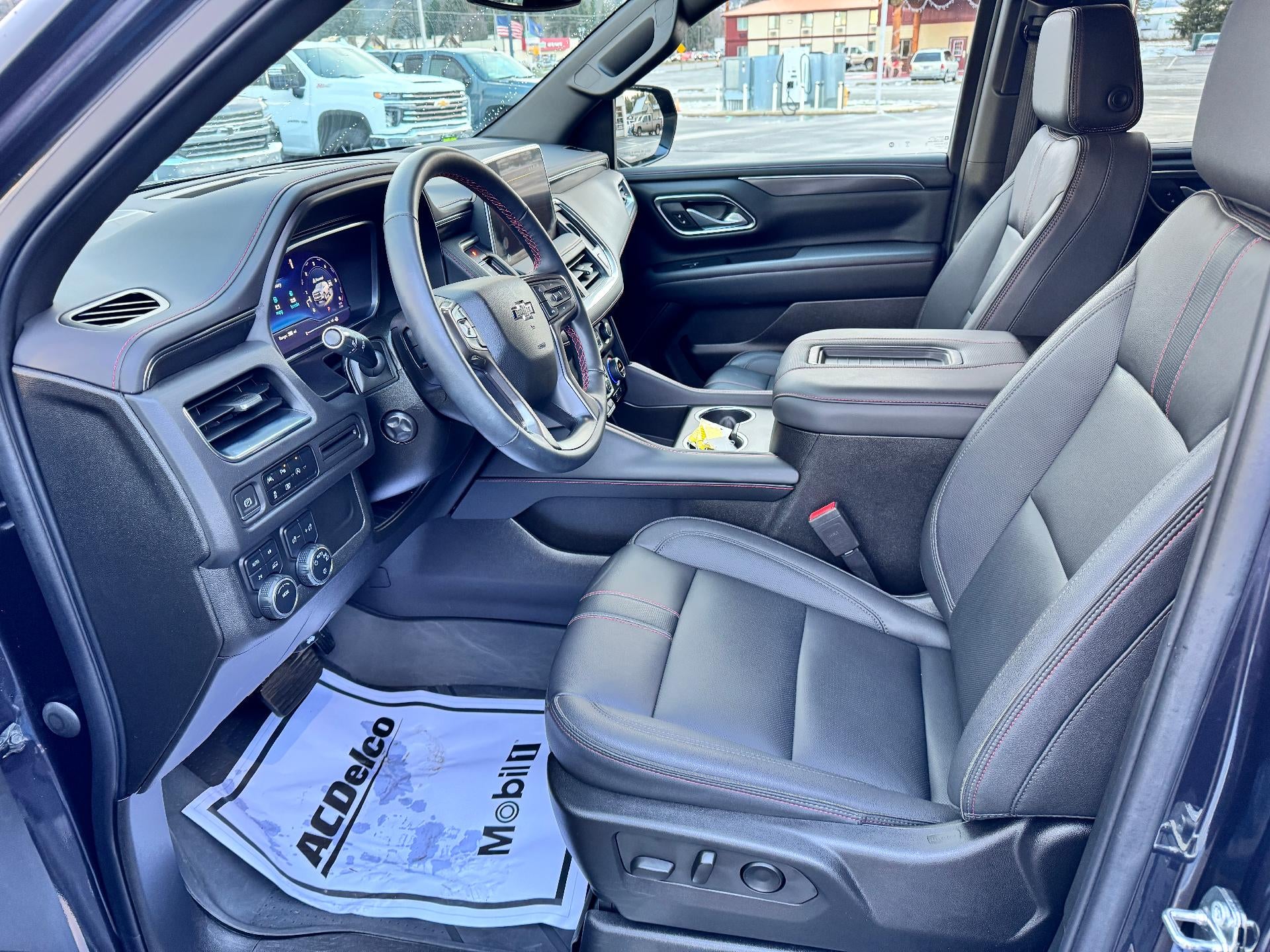 2023 Chevrolet Tahoe RST / 5.3 LITER V8 / PANO SUNROOF / LUX PCKG / 1 ...